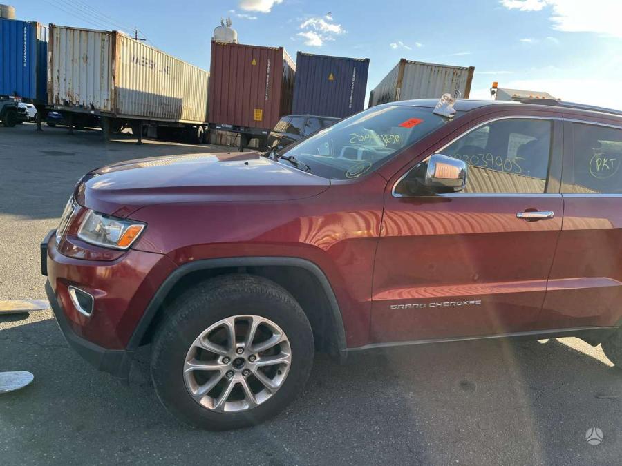 Red Jeep Grand Cherokee 2014 in Siauliai, with an engine capacity of 3.60 L and mileage of 247 thousand km for 6250 €, photo 19 on AUTOMOTO.COM.LV