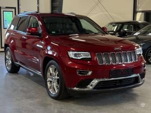 Sarkans Jeep Grand Cherokee 2014 Marijampole, ar dzinēja tilpumu 2.99 L un nobraukumu 197 tūkst. km par 15500 €, foto 2 vietnē AUTOMOTO.COM.LV
