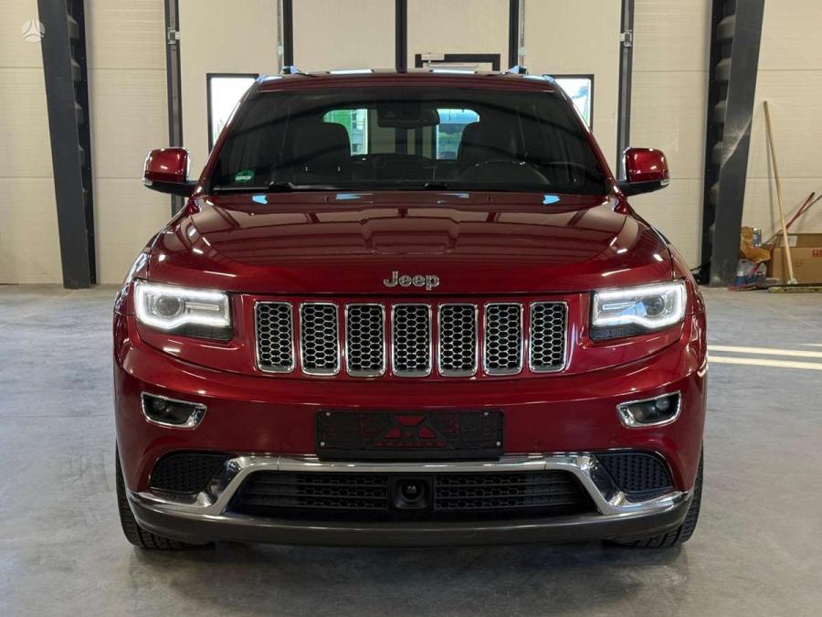 Sarkans Jeep Grand Cherokee 2014 Marijampole, ar dzinēja tilpumu 2.99 L un nobraukumu 197 tūkst. km par 15500 €, foto 3 vietnē AUTOMOTO.COM.LV