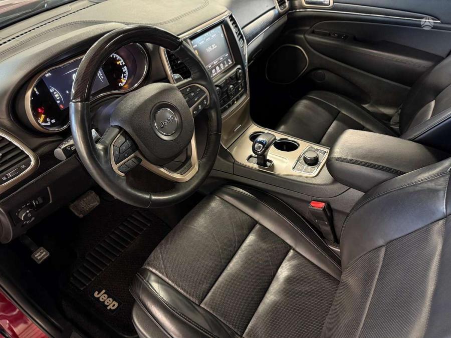 Sarkans Jeep Grand Cherokee 2014 Marijampole, ar dzinēja tilpumu 2.99 L un nobraukumu 197 tūkst. km par 15500 €, foto 9 vietnē AUTOMOTO.COM.LV
