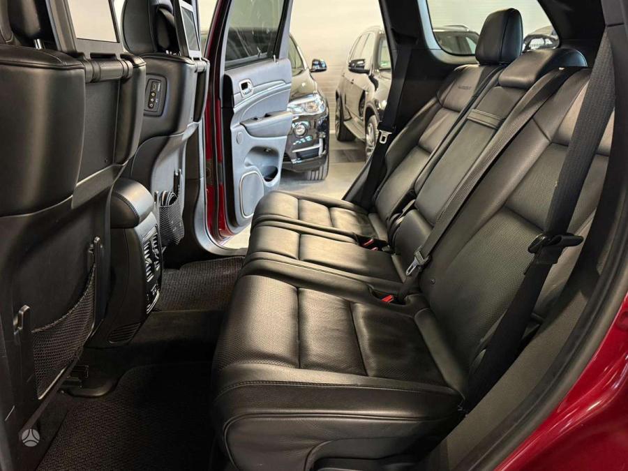 Sarkans Jeep Grand Cherokee 2014 Marijampole, ar dzinēja tilpumu 2.99 L un nobraukumu 197 tūkst. km par 15500 €, foto 25 vietnē AUTOMOTO.COM.LV