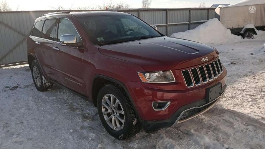 Red Jeep Grand Cherokee 2014 in Siauliai, with an engine capacity of 3.60 L and mileage of 247 thousand km for 6300 €, photo 3 on AUTOMOTO.COM.LV