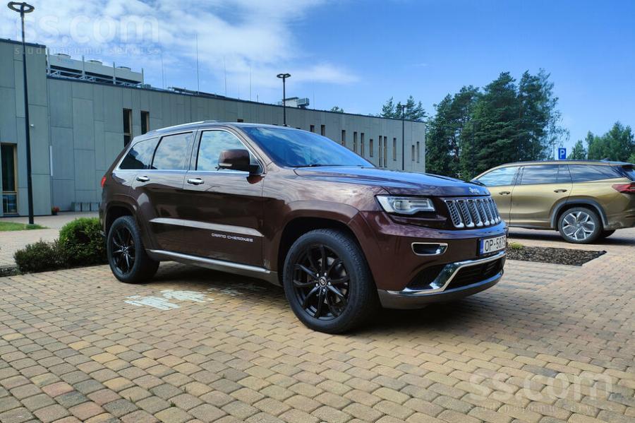 Sarkans Jeep Grand Cherokee 2014 Rīga, ar dzinēja tilpumu 3.00 L un nobraukumu 157 tūkst. km par 13400 €, foto 3 vietnē AUTOMOTO.COM.LV