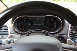 Sarkans Jeep Grand Cherokee 2014 Rīga, ar dzinēja tilpumu 3.00 L un nobraukumu 157 tūkst. km par 13400 €, foto 9 vietnē AUTOMOTO.COM.LV
