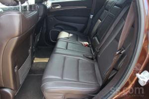 Sarkans Jeep Grand Cherokee 2014 Rīga, ar dzinēja tilpumu 3.00 L un nobraukumu 157 tūkst. km par 13400 €, foto 15 vietnē AUTOMOTO.COM.LV