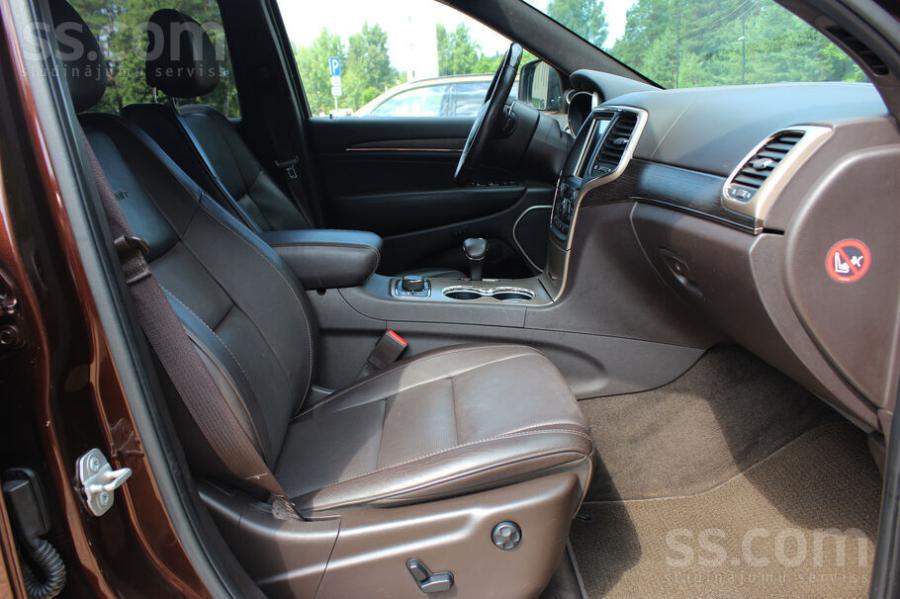 Sarkans Jeep Grand Cherokee 2014 Rīga, ar dzinēja tilpumu 3.00 L un nobraukumu 157 tūkst. km par 13400 €, foto 22 vietnē AUTOMOTO.COM.LV