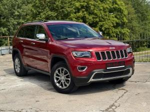 Red Jeep Grand Cherokee 2014 in Vilnius, with an engine capacity of 3.60 L and mileage of 155 thousand km for 13700 €, photo 9 on AUTOMOTO.COM.LV