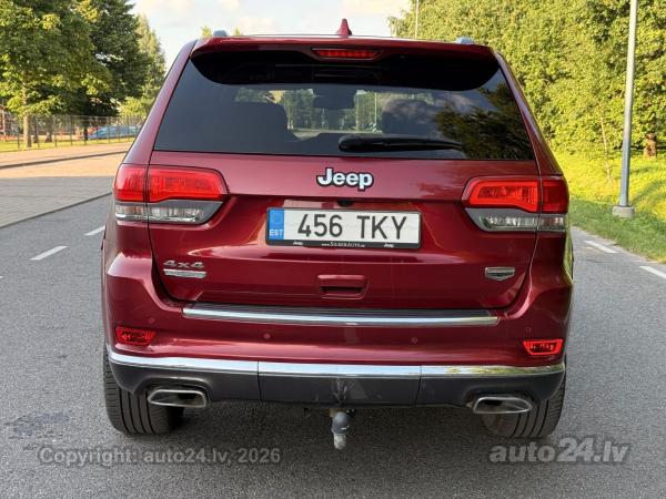Sarkans Jeep Grand Cherokee 2014 Tallina, ar dzinēja tilpumu 3.00 L un nobraukumu 270 tūkst. km par 14000 €, foto 5 vietnē AUTOMOTO.COM.LV