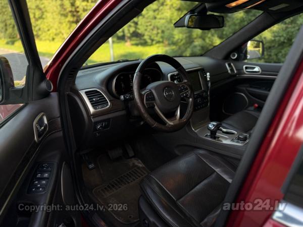 Sarkans Jeep Grand Cherokee 2014 Tallina, ar dzinēja tilpumu 3.00 L un nobraukumu 270 tūkst. km par 14000 €, foto 7 vietnē AUTOMOTO.COM.LV