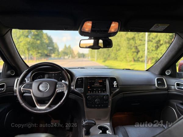 Sarkans Jeep Grand Cherokee 2014 Tallina, ar dzinēja tilpumu 3.00 L un nobraukumu 270 tūkst. km par 14000 €, foto 8 vietnē AUTOMOTO.COM.LV