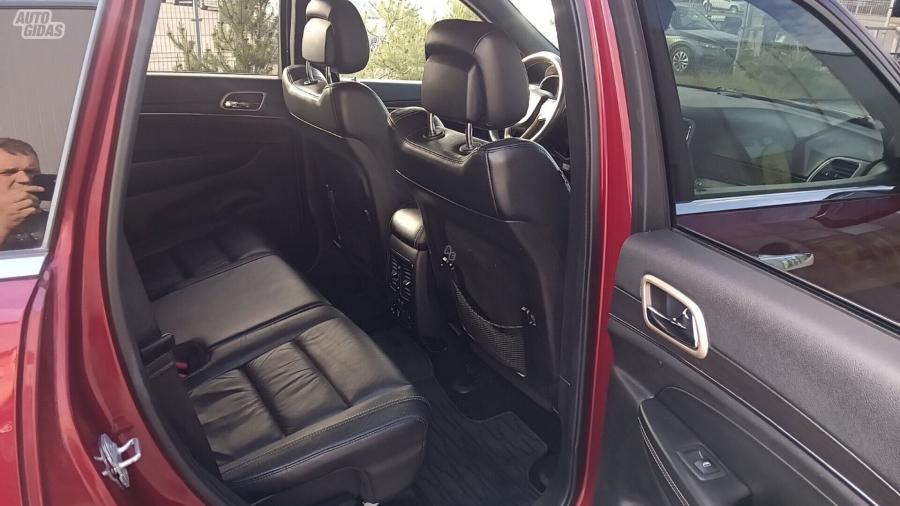 Sarkans Jeep Grand Cherokee 2014 Šauļi, ar dzinēja tilpumu 3.60 L un nobraukumu 0 tūkst. km par 9200 €, foto 24 vietnē AUTOMOTO.COM.LV