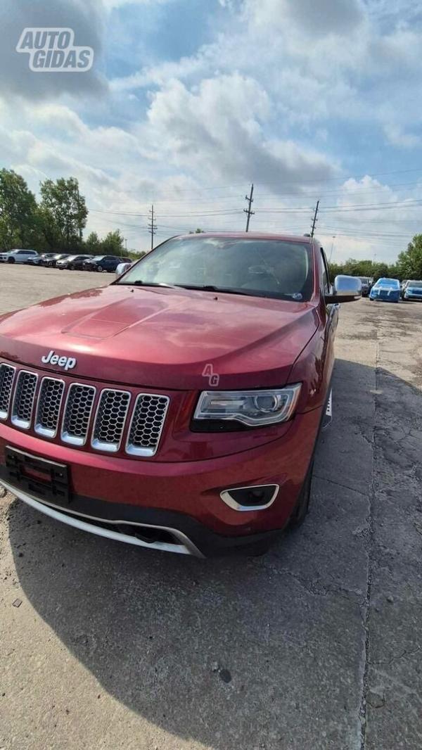 Red Jeep Grand Cherokee 2014 in Plunge, with an engine capacity of 3.00 L and mileage of 275 thousand km for 8500 €, photo 3 on AUTOMOTO.COM.LV