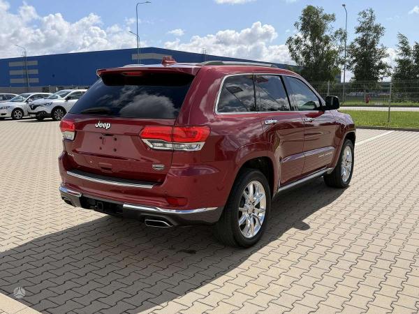 Sarkans Jeep Grand Cherokee 2014 Šauļi, ar dzinēja tilpumu 5.70 L un nobraukumu 170 tūkst. km par 9900 €, foto 7 vietnē AUTOMOTO.COM.LV