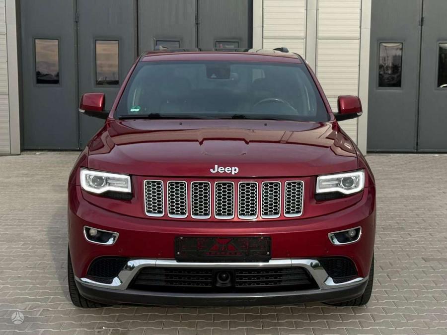 Sarkans Jeep Grand Cherokee 2014 Marijampole, ar dzinēja tilpumu 2.99 L un nobraukumu 197 tūkst. km par 12750 €, foto 4 vietnē AUTOMOTO.COM.LV
