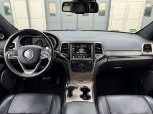 Sarkans Jeep Grand Cherokee 2014 Marijampole, ar dzinēja tilpumu 2.99 L un nobraukumu 197 tūkst. km par 12750 €, foto 10 vietnē AUTOMOTO.COM.LV