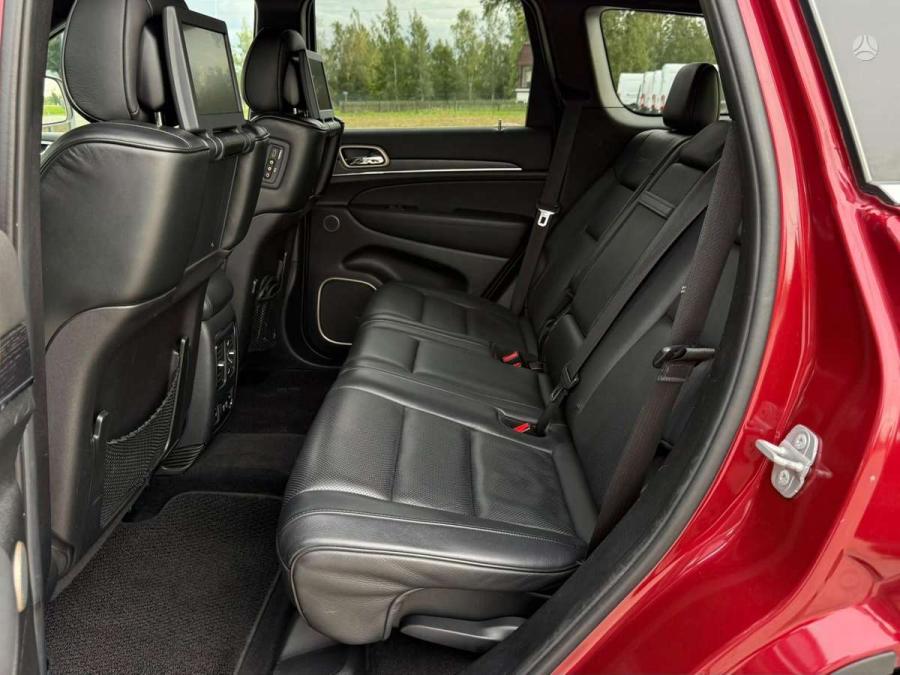Sarkans Jeep Grand Cherokee 2014 Marijampole, ar dzinēja tilpumu 2.99 L un nobraukumu 197 tūkst. km par 12750 €, foto 24 vietnē AUTOMOTO.COM.LV