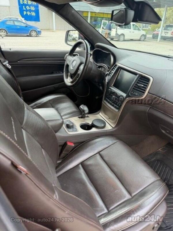 Jeep Grand Cherokee 2014 Pelva vietnÄ Sarkans Jeep Grand Cherokee 2014 Pelva, ar dzinÄja tilpumu 3.00 L un nobraukumu 247 tÅ«kst. km par 10500 ā¬, foto 10 vietnÄ AUTOMOTO.COM.LV