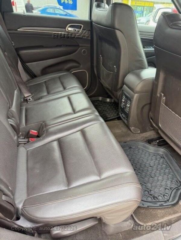 Jeep Grand Cherokee 2014 Pelva vietnÄ Sarkans Jeep Grand Cherokee 2014 Pelva, ar dzinÄja tilpumu 3.00 L un nobraukumu 247 tÅ«kst. km par 10500 ā¬, foto 11 vietnÄ AUTOMOTO.COM.LV
