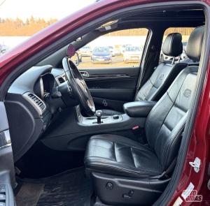 Sarkans Jeep Grand Cherokee 2015 Radviliškis, ar dzinēja tilpumu 3.60 L un nobraukumu 274 tūkst. km par 13850 €, foto 18 vietnē AUTOMOTO.COM.LV