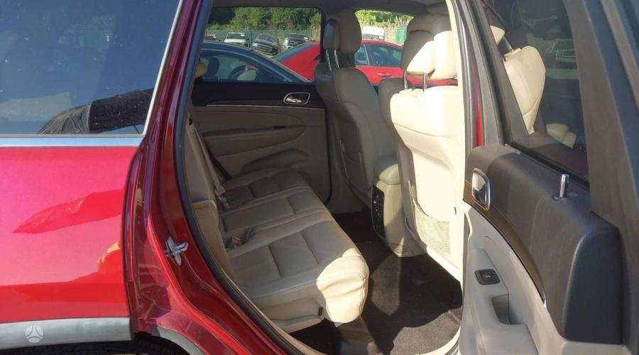 Sarkans Jeep Grand Cherokee 2015 Klaipėda, ar dzinēja tilpumu 3.60 L un nobraukumu 161 tūkst. km par 7000 €, foto 8 vietnē AUTOMOTO.COM.LV