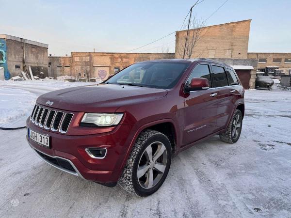 Red Jeep Grand Cherokee 2016 in Klaipeda, with an engine capacity of 2.99 L and mileage of 197 thousand km for 14700 €, photo 7 on AUTOMOTO.COM.LV