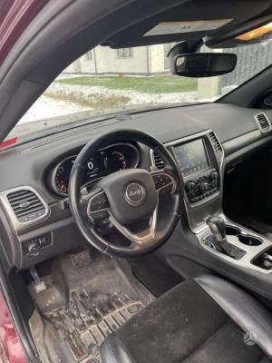 Red Jeep Grand Cherokee 2017 in Siauliai, with an engine capacity of 3.60 L and mileage of 263 thousand km for 10500 €, photo 10 on AUTOMOTO.COM.LV