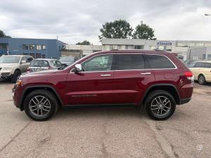 Sarkans Jeep Grand Cherokee 2017 Klaipėda, ar dzinēja tilpumu 3.60 L un nobraukumu 155 tūkst. km par 17200 €, foto 7 vietnē AUTOMOTO.COM.LV