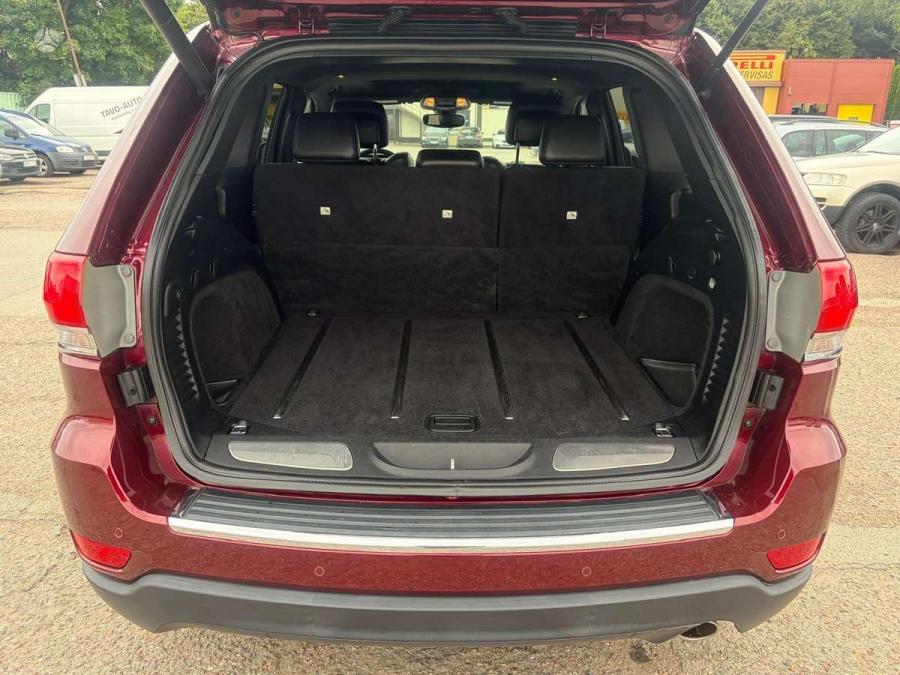 Sarkans Jeep Grand Cherokee 2017 Klaipėda, ar dzinēja tilpumu 3.60 L un nobraukumu 155 tūkst. km par 17200 €, foto 17 vietnē AUTOMOTO.COM.LV