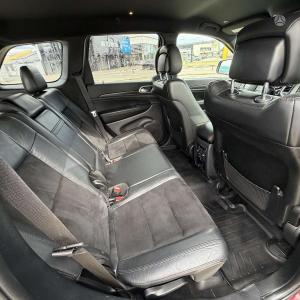 Red Jeep Grand Cherokee 2017 in Siauliai, with an engine capacity of 3.60 L and mileage of 264 thousand km for 13800 €, photo 17 on AUTOMOTO.COM.LV