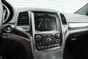 Sarkans Jeep Grand Cherokee 2017 Mārupe, ar dzinēja tilpumu 3.00 L un nobraukumu 140 tūkst. km par 21750 €, foto 17 vietnē AUTOMOTO.COM.LV