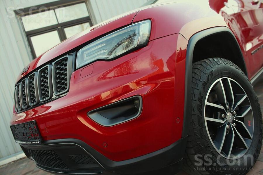 Sarkans Jeep Grand Cherokee 2019 Rīga, ar dzinēja tilpumu 3.00 L un nobraukumu 0 tūkst. km par 18850 €, foto 12 vietnē AUTOMOTO.COM.LV