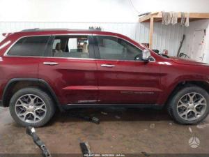 Sarkans Jeep Grand Cherokee 2020 Šauļi, ar dzinēja tilpumu 3.60 L un nobraukumu 185 tūkst. km par 11900 €, foto 9 vietnē AUTOMOTO.COM.LV