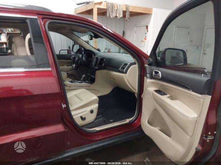 Sarkans Jeep Grand Cherokee 2020 Šauļi, ar dzinēja tilpumu 3.60 L un nobraukumu 185 tūkst. km par 11900 €, foto 10 vietnē AUTOMOTO.COM.LV
