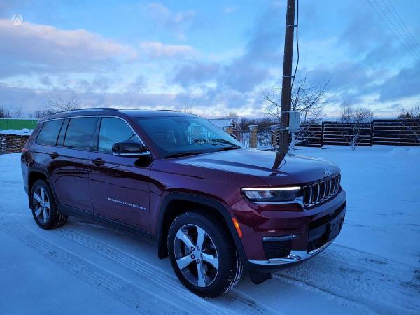 Red Jeep Grand Cherokee 2021 in Telschi, with an engine capacity of 3.60 L and mileage of 33 thousand km for 35800 €, photo 7 on AUTOMOTO.COM.LV