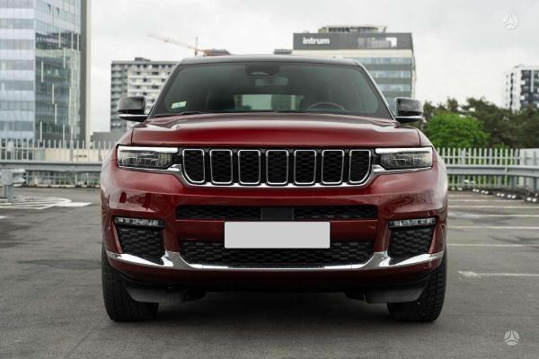 Sarkans Jeep Grand Cherokee 2021 Viļņa, ar dzinēja tilpumu 3.60 L un nobraukumu 62 tūkst. km par 44000 €, foto 8 vietnē AUTOMOTO.COM.LV