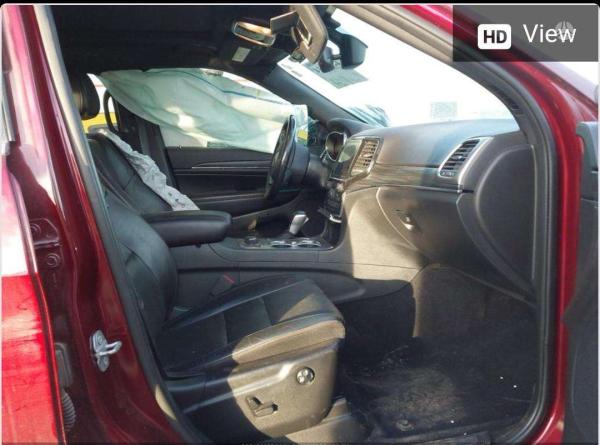 Red Jeep Grand Cherokee 2021 in Kaunas, with an engine capacity of 3.60 L and mileage of 147 thousand km for 10800 €, photo 5 on AUTOMOTO.COM.LV