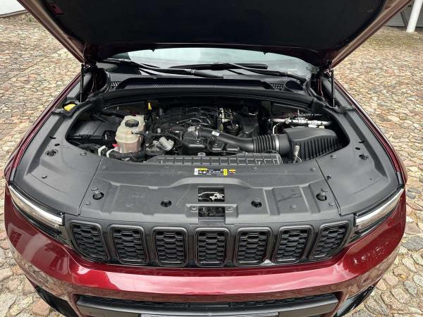 Red Jeep Grand Cherokee 2021 in Vilkaviskis, with an engine capacity of 3.60 L and mileage of 85 thousand km for 25400 €, photo 7 on AUTOMOTO.COM.LV