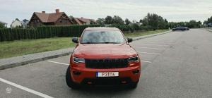 Red Jeep Grand Cherokee 2021 in Klaipeda, with an engine capacity of 3.60 L and mileage of 124 thousand km for 21000 €, photo 3 on AUTOMOTO.COM.LV