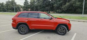 Red Jeep Grand Cherokee 2021 in Klaipeda, with an engine capacity of 3.60 L and mileage of 124 thousand km for 21000 €, photo 10 on AUTOMOTO.COM.LV