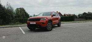 Red Jeep Grand Cherokee 2021 in Klaipeda, with an engine capacity of 3.60 L and mileage of 124 thousand km for 21000 €, photo 15 on AUTOMOTO.COM.LV