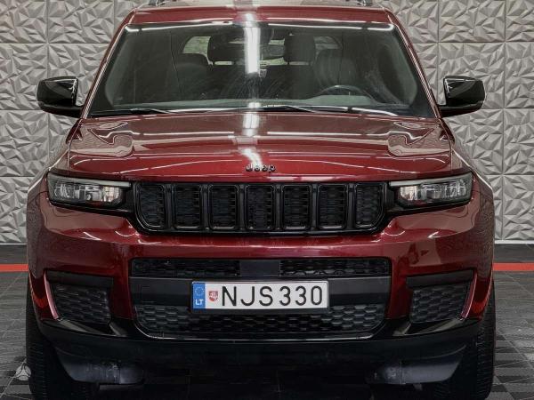 Sarkans Jeep Grand Cherokee 2022 Kauņa, ar dzinēja tilpumu 3.60 L un nobraukumu 74 tūkst. km par 28500 €, foto 1 vietnē AUTOMOTO.COM.LV