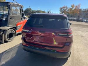 Красный Джип Гранд Чероки 2023 в Укмерге, объемом двигателя 3.60 л и пробегом 52 тыс. км за 16490 €, фото 11 на AUTOMOTO.COM.LV