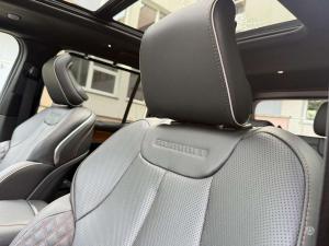 Sarkans Jeep Grand Cherokee 2023 Viļņa, ar dzinēja tilpumu 2.00 L un nobraukumu 26 tūkst. km par 39500 €, foto 16 vietnē AUTOMOTO.COM.LV
