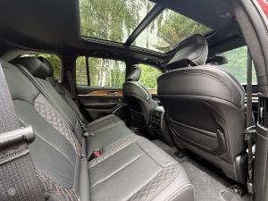 Sarkans Jeep Grand Cherokee 2023 Viļņa, ar dzinēja tilpumu 2.00 L un nobraukumu 26 tūkst. km par 39500 €, foto 24 vietnē AUTOMOTO.COM.LV