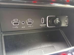 Sarkans Jeep Grand Cherokee 2023 Viļņa, ar dzinēja tilpumu 2.00 L un nobraukumu 26 tūkst. km par 39500 €, foto 37 vietnē AUTOMOTO.COM.LV