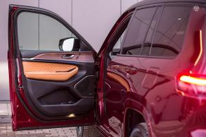 Red Jeep Grand Cherokee 2024 in Klaipeda, with an engine capacity of 5.65 L and mileage of 12 thousand km for 68600 €, photo 18 on AUTOMOTO.COM.LV
