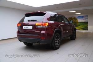 Jeep Grand Cherokee 2017 in Tallinn, with an engine capacity of 3.00 L and mileage of 140 thousand km for 22500 €, photo 4 on AUTOMOTO.COM.LV