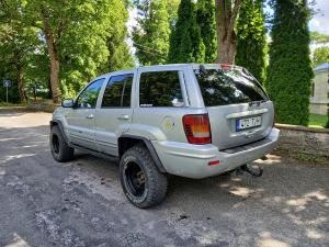 Jeep Grand Cherokee 2003 Rapla, ar dzinēja tilpumu 2.70 L un nobraukumu 326 tūkst. km par 2500 €, foto 5 vietnē AUTOMOTO.COM.LV