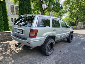 Jeep Grand Cherokee 2003 Rapla, ar dzinēja tilpumu 2.70 L un nobraukumu 326 tūkst. km par 2500 €, foto 7 vietnē AUTOMOTO.COM.LV