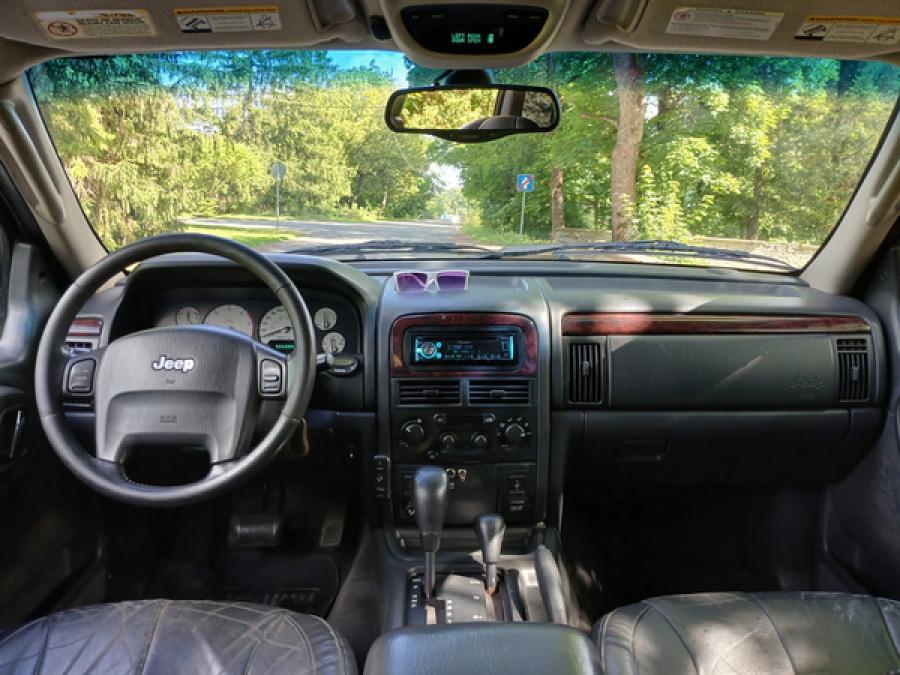 Jeep Grand Cherokee 2003 Rapla, ar dzinēja tilpumu 2.70 L un nobraukumu 326 tūkst. km par 2500 €, foto 8 vietnē AUTOMOTO.COM.LV